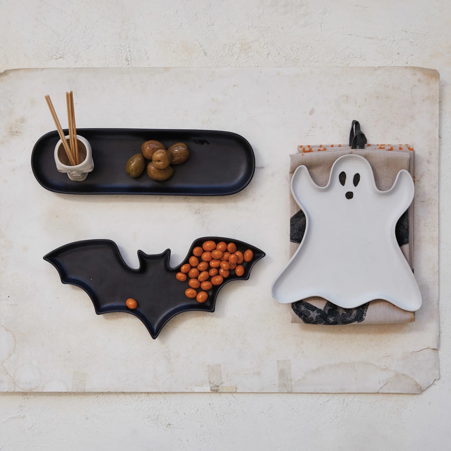 Stoneware Bat Shaped Dish – Juniper Lane